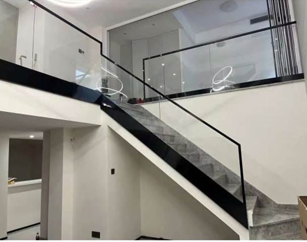 mang nhom cover lilox, mang nhom op hong, mang nhom cau thang kinh